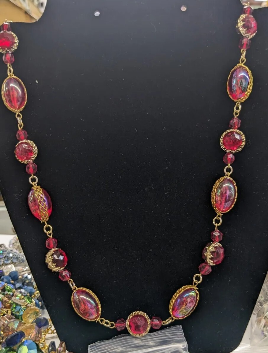 Resin Red Necklace Made In WEST GERMANY Red Beads Old… - Gem