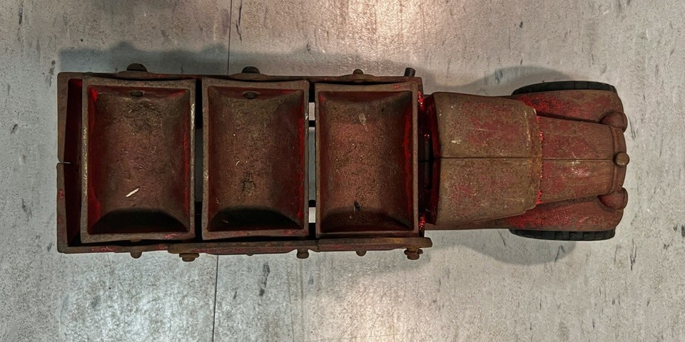 NICE VINTAGE KENTON CAST IRON 1920'S Antique Red Cast Metal Contractors ...