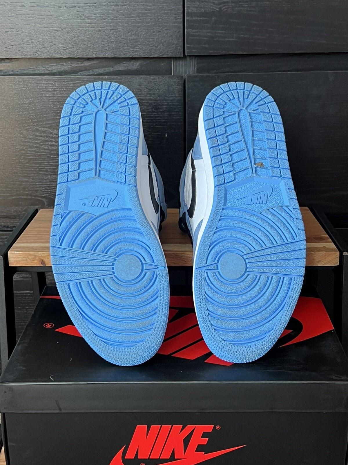 Jordan 1 Retro OG High University Blue - Size 9.5 194501136112| eBay