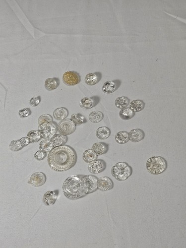 Bundle Of 36 Vintage Clear Glass Buttons . All Unique Some Sets Antique ...