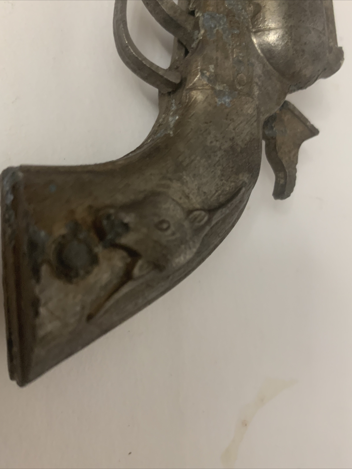 VINTAGE OLD TEX TOY REVOLVER DIE CAST METAL TOY . TEX TOY REVOLVER TOY ...