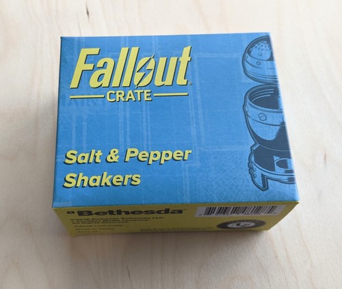 Fallout Mini Nuke Salt & Pepper Shakers Set - Loot Crate EXCLUSIVE NEW ...