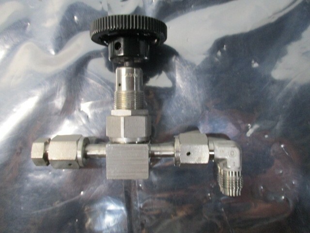 1 4 Nupro Ss-4bk-v51-1c Valve Vcr Connection Unused for sale online | eBay