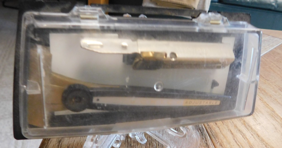 SCHICK Adjustable Injector Single Edge Safety Razor, with Case and ...