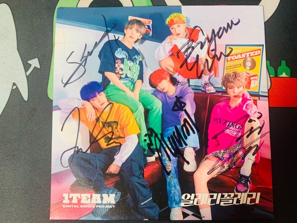 KPOP IDOL BOYS, GIRLS GROUP PROMO ALBUM Autographed ALL MEMBER Signed ...
