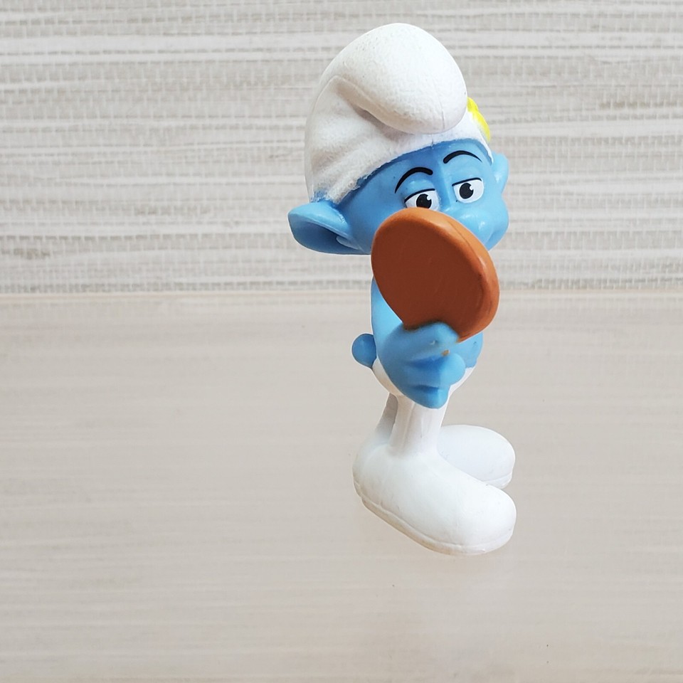 Vanity Smurf Mini PVC Figure Looking In Mirror McDonalds 2011 | eBay