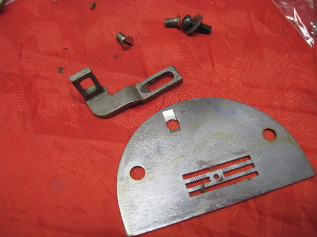 White Dressmaster 127M Rotary Sewing Machine Needle Throat Plate Feed ...