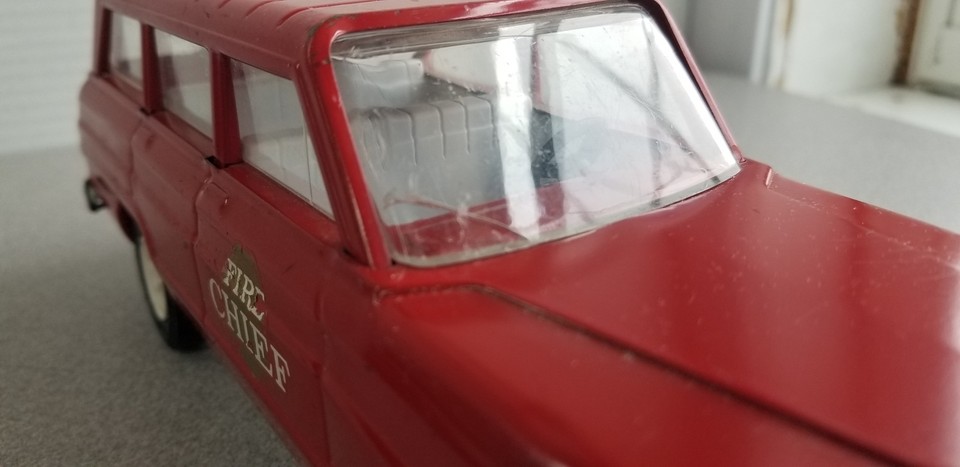 Vintage 1968 Tonka Mini Fire Chief Jeep Wagoneer 9" Pressed Steel Shelf ...