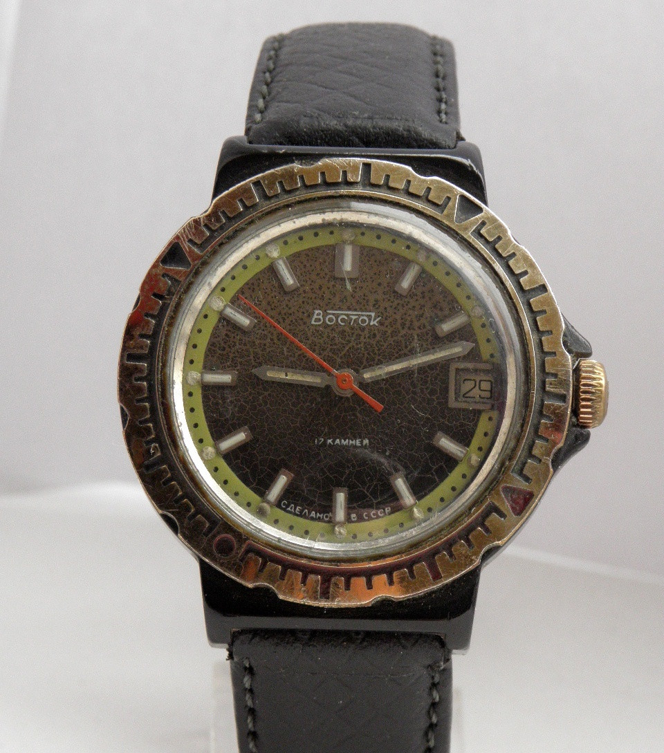 Extremely rare Military Vostok plastic case Collectable Komandirskie ...