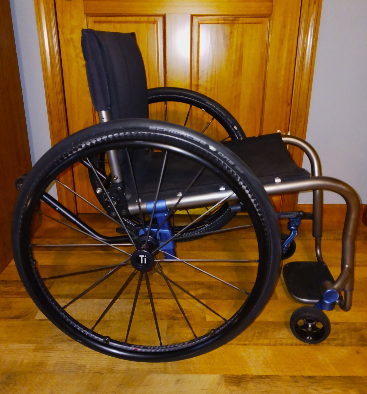 TiLite ZRA Ultralight Wheelchair Spinergy Carbon Blade Wheels | eBay