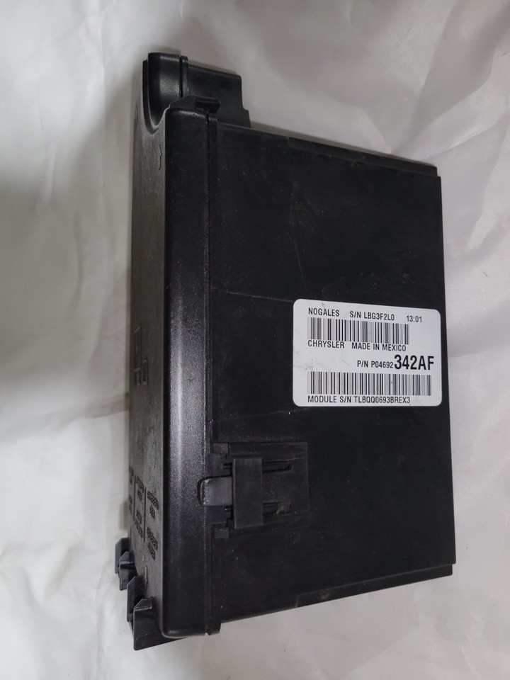 OEM 11-14 Jeep Patriot Compass Fuse Relay Box 04692342AF | eBay