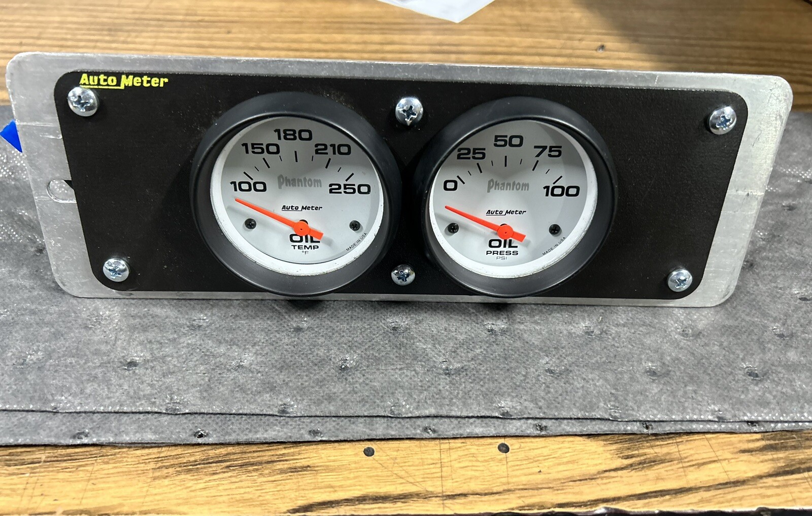 AUTO METER PHANTOM GAUGES 2 5/8 Gauge Set. Oil Press And Oil Temp. | eBay