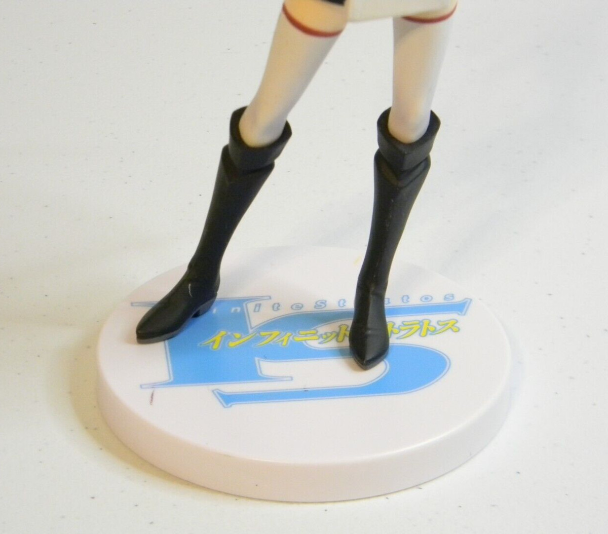 Infinite Stratos Akatsubaki Figure