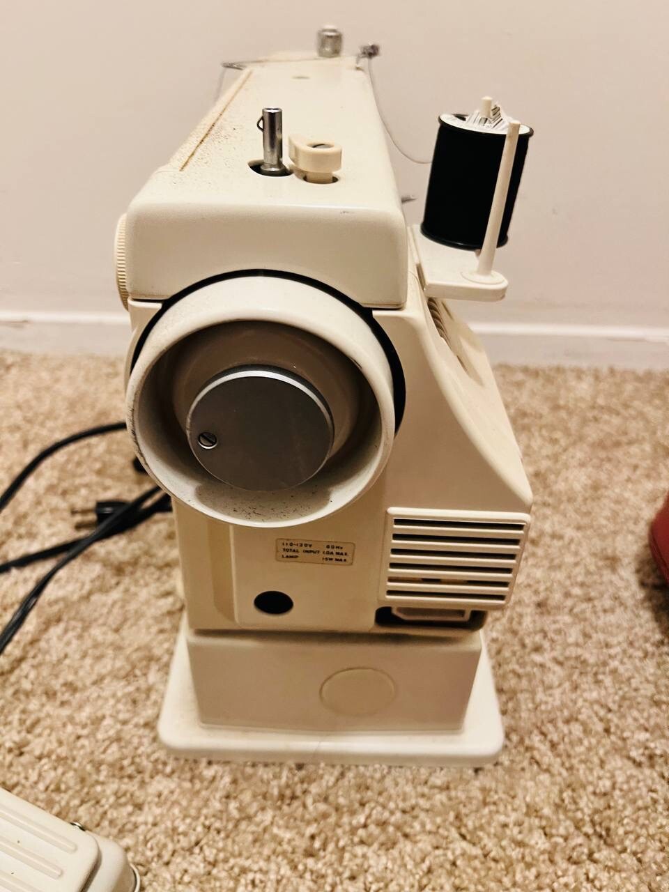 Vintage Vogue Stitch Sewing Machine with case | eBay