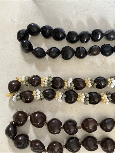 Hawaiian Black KUKUI NUT & White Mongo Shell Lei Necklace 35” Hawaii | eBay