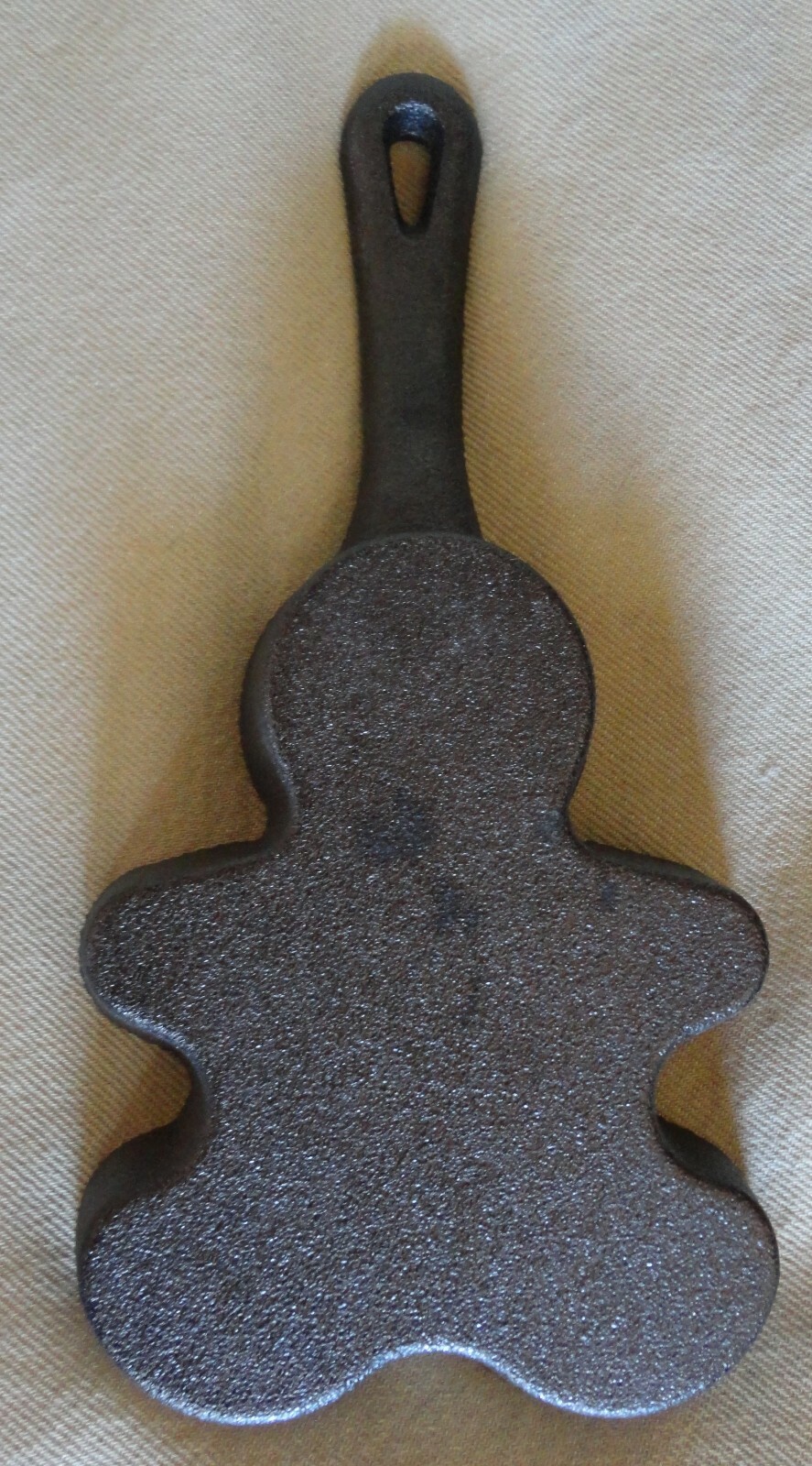 Cast Iron Skillet GINGERBREAD MAN Shape Baking Pan Sugar Cookie Mold ...