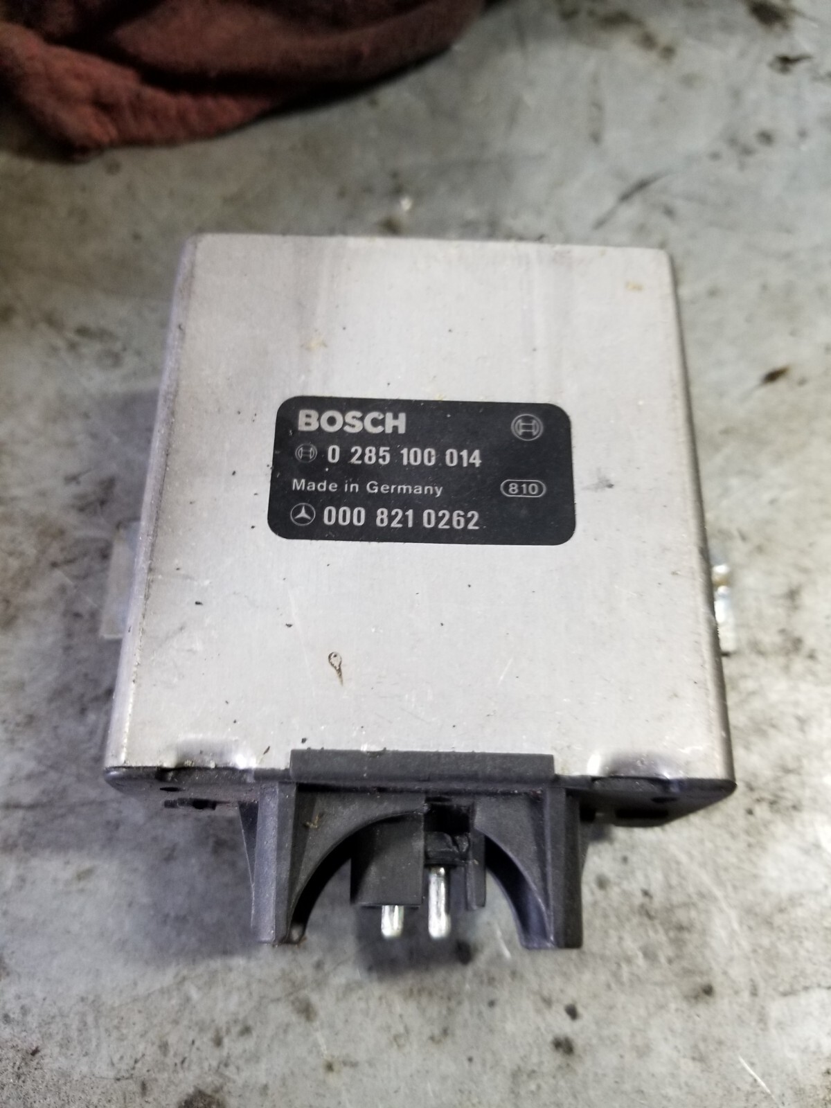 86 - 87 Mercedes Benz 300SDL W126 Seat Belt Relay Module Control ...
