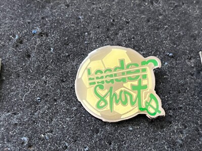 g PINS PIN ENAMEL FOOTBALL SOCCER FOOT LEADER | eBay