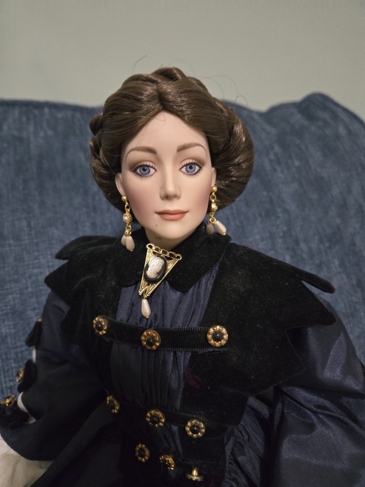 Franklin Mint Ellen O’Hara Doll from Gone with the Wind. Stand, No Box ...