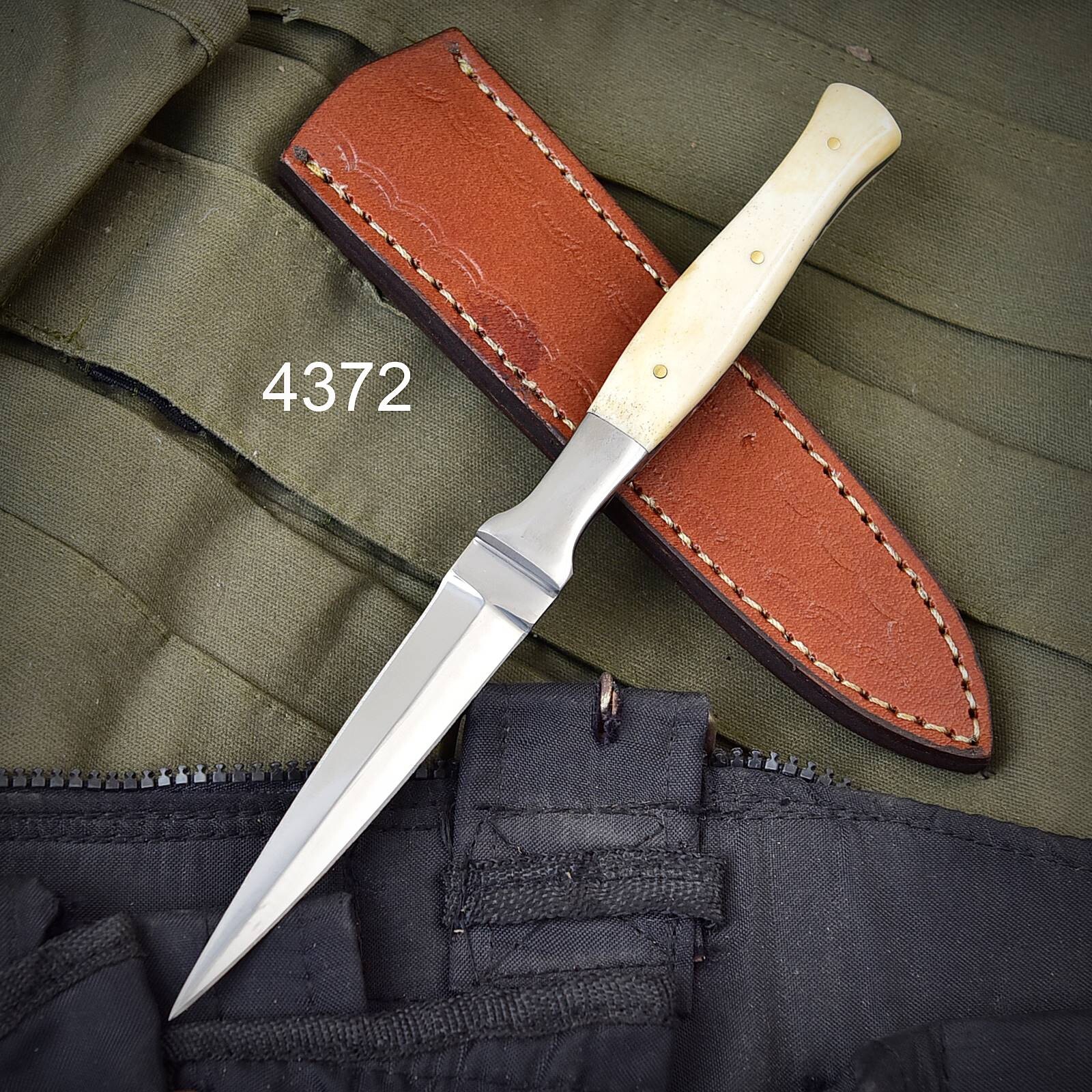 CUSOM Handmade D2 DAGGER HUNTER BOOT THROWING KNIFE BULL HORN HANDLE ...