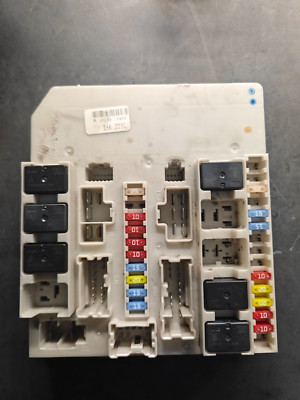 RENAULT CLIO 3 MODUS BOITE A FUSIBLE BSM UPC 356229C | eBay