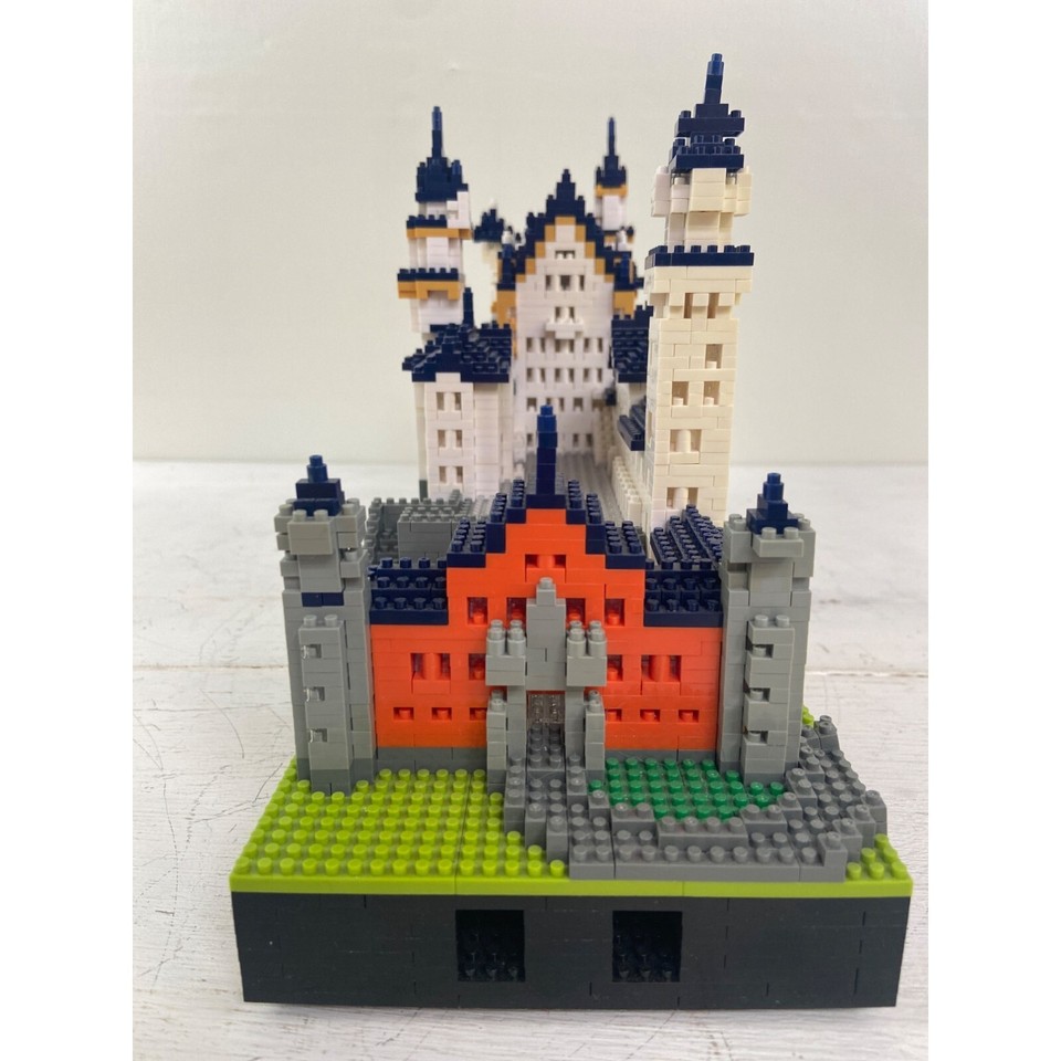 Nanoblock Neuschwanstein Castle DELUXE EDITION | eBay