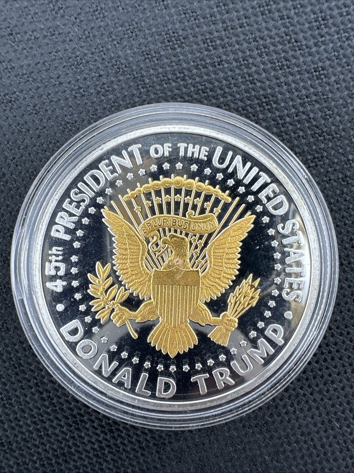 DONALD TRUMP COMMEMORATIVE 2020 , SILVER/GOLD PLATED COIN “KEEP AMERICA ...