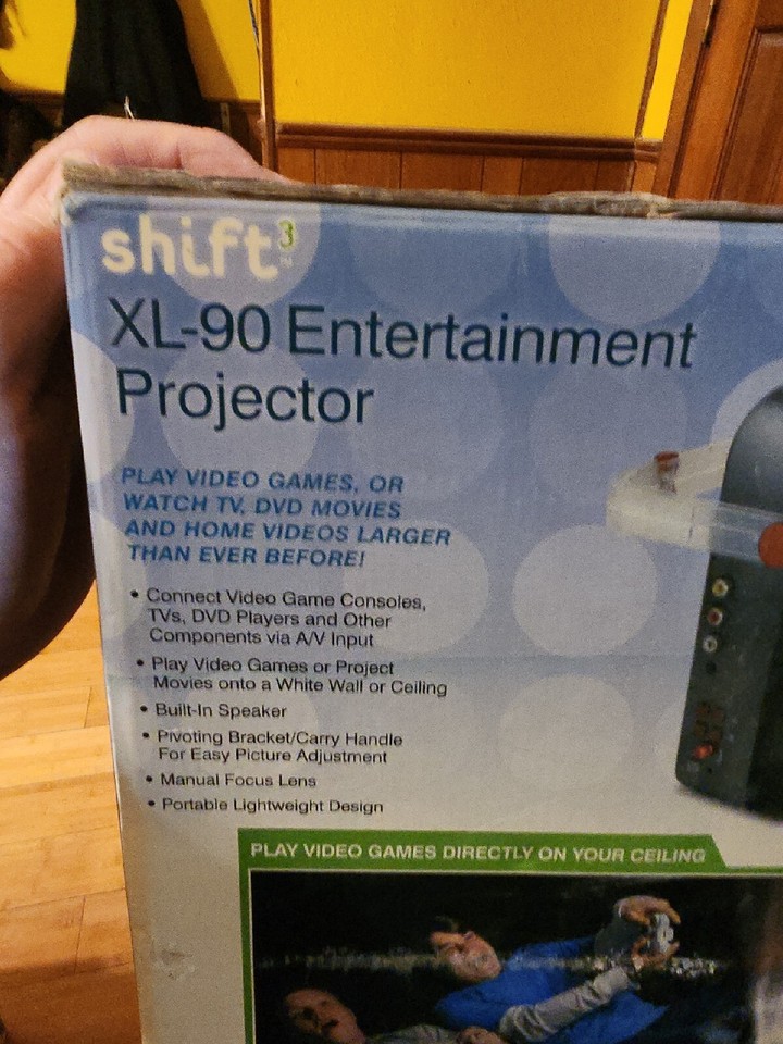 Shift XL-90 Entertainment Projector EUC in Original Box Video Games ...