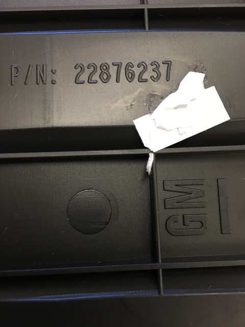 Running Board Side Long Step Pad Front Genuine GM OEM 84106539 Factory ...