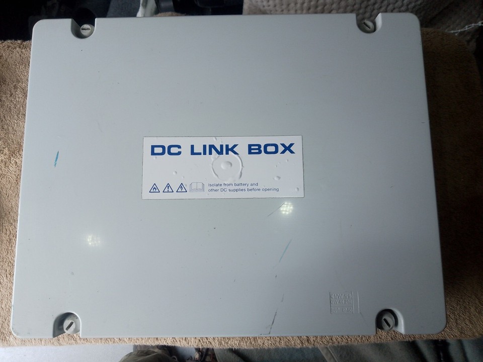 Victron ESP DC Link Box With Shunt And BMV-702 Readout Monitor | eBay