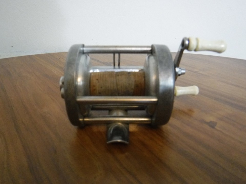 vintage Ocean City 1600 fishing reel US made works good sport fishing ...