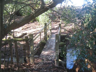 Photo 12x8 Footbridge near Ashurst Road Fordcombe A footpath leads from ...