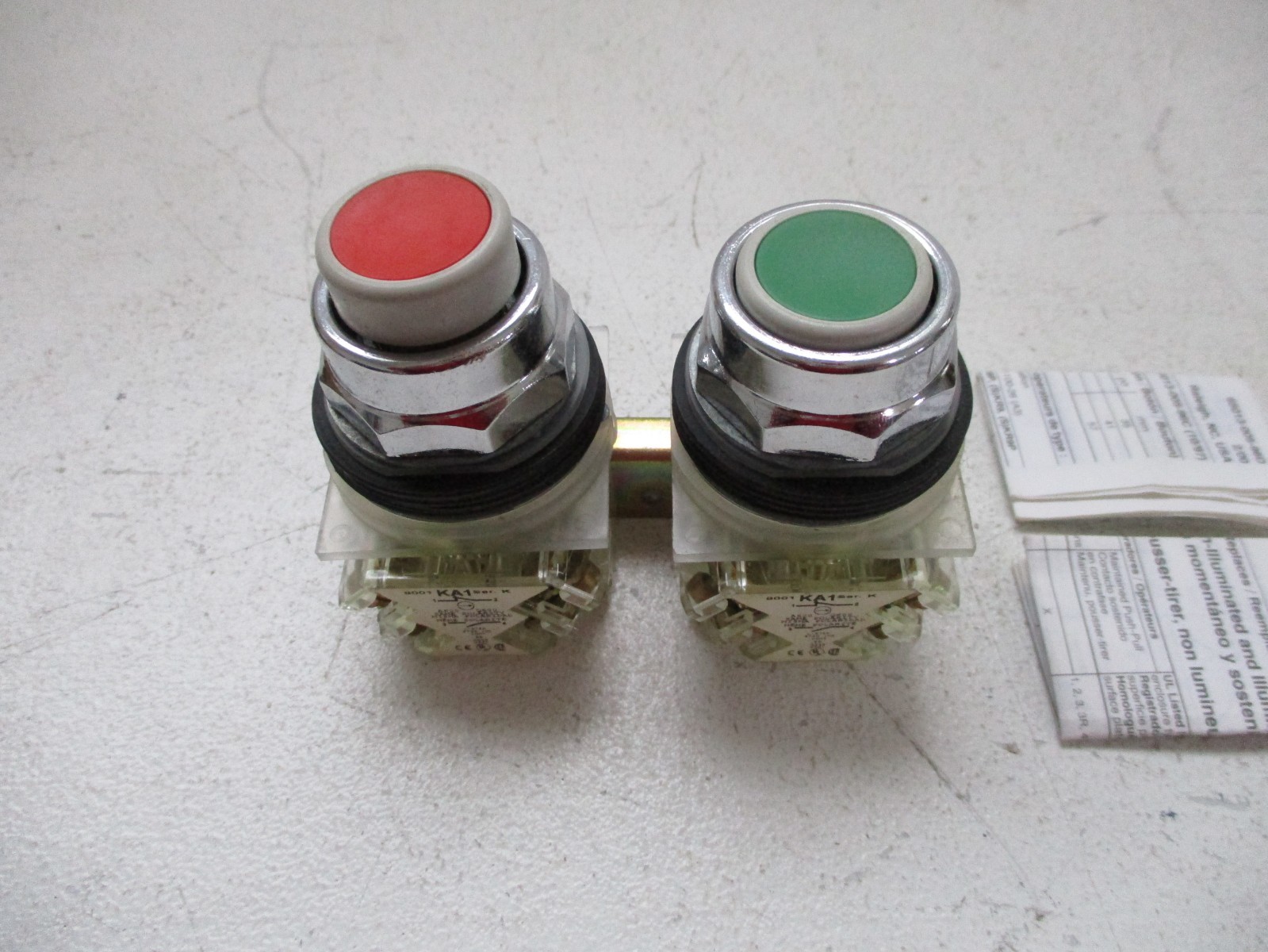 BRAND NEW SQUARE D 30 mm 9001 K Metal Push Buttons - 9001KR11GRH1H1 | eBay