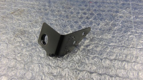 STAFFA SUPPORTO SINISTRO PARAURTI ANTERIORE A2048850716 MERCEDES CLASSE ...