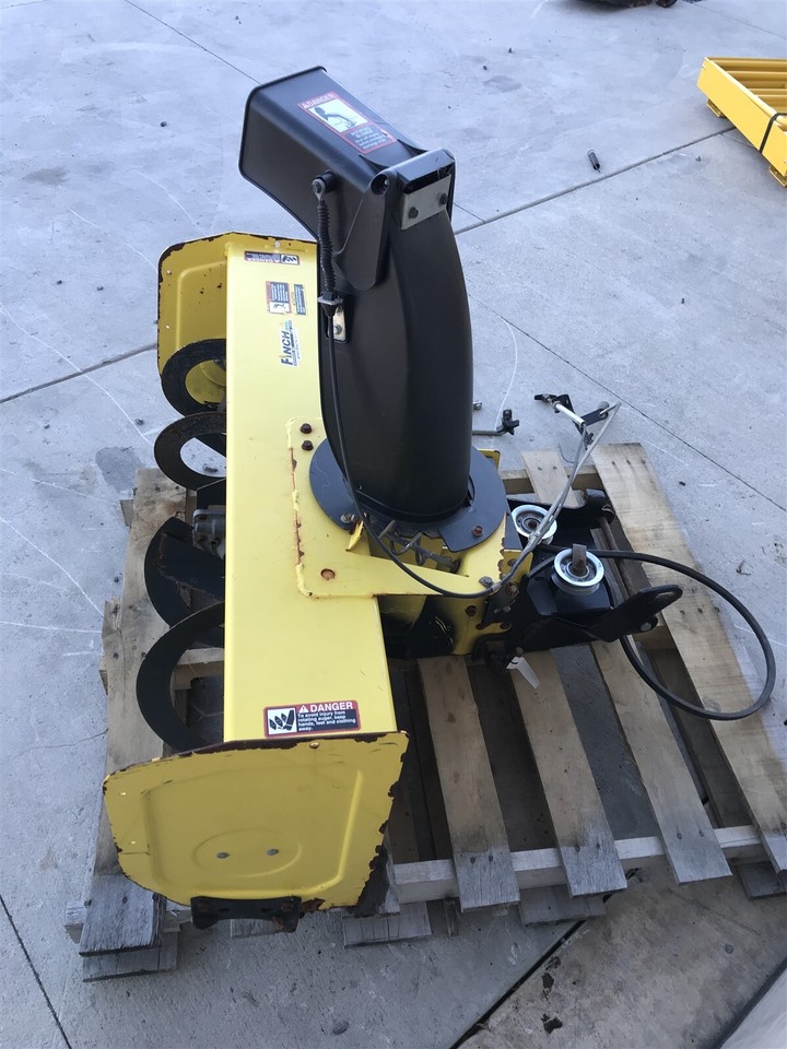 JOHN DEERE 44 SNOWBLOWER X300 X320 X324 X340 X360 X500 X520 X530 X540 ...