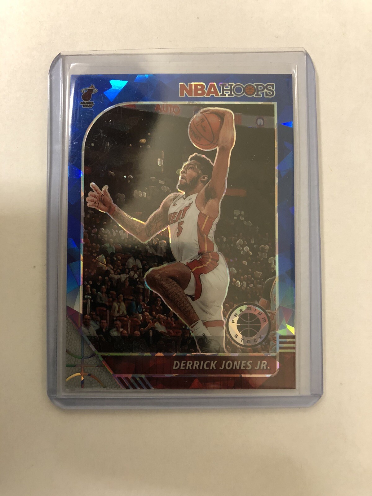 2019-20 Panini NBA Hoops Premium Stock - Derrick Jones Jr. #101 Blue ...