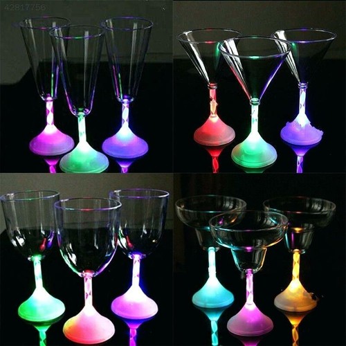 2 LED Party Tumblers Light up Glasses Cups Mugs Goblets Fun Light Up ...