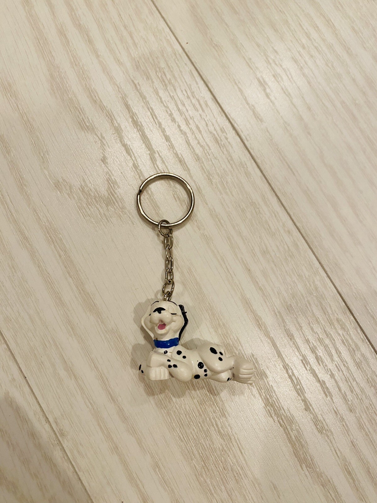 101 Dalmatians Classic Key Ring Keychain Dog Puppy Keyring - Set of 2 ...