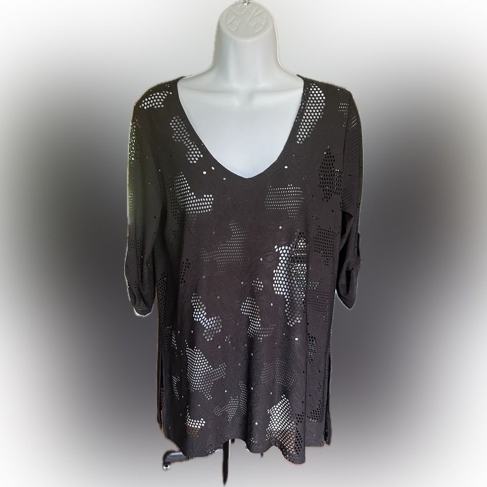 Clara Sun Woo Mesh Cutout 3/4 Sleeve Black Tunic Blou… - Gem