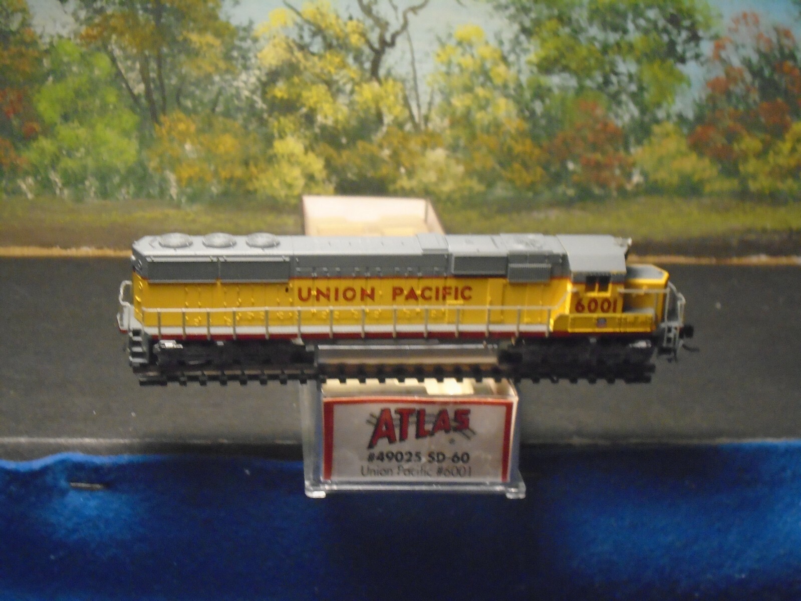 ATLAS N SCALE #49025 SD-60 UNION PACIFIC #6001 DECODER EQUIPPED | eBay