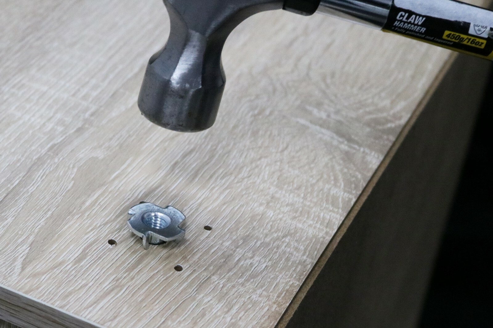 Pack of 25 Metal T-Nut Fixings, Threaded Pronged Inserts For Wood ...