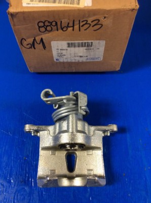 GM Rear-Brake Disc Caliper 88964133 | eBay