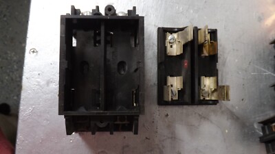 ITE QUICK FUSE BLOCK and PULL OUT CAT# UP 302 30 AMP 240 VOLT 1 PHASE ...