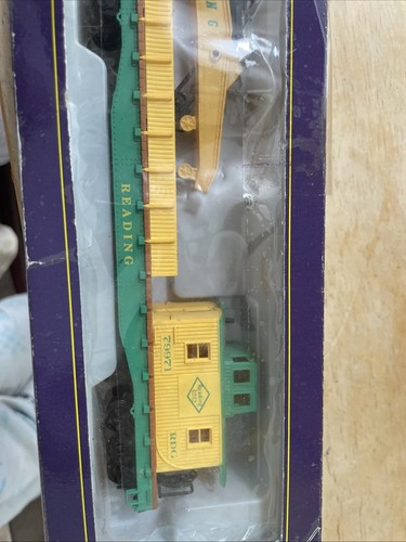 Ho Scale IHC Premier Series Reading Crane Car w/ Boom Tender | eBay