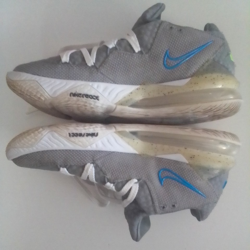 Nike Lebron 17 Low Particle Gray Men Mid Top Basketball Shoes Size 9 ...