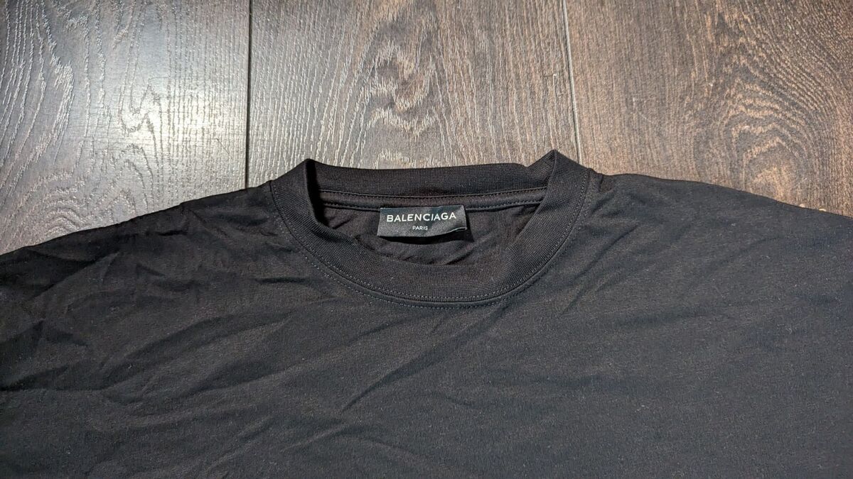 Balenciaga 2017 Wave Campaign Black T Shirt Small | eBay Balenciaga 2017 Wave Campaign Black T Shirt Small | eBay