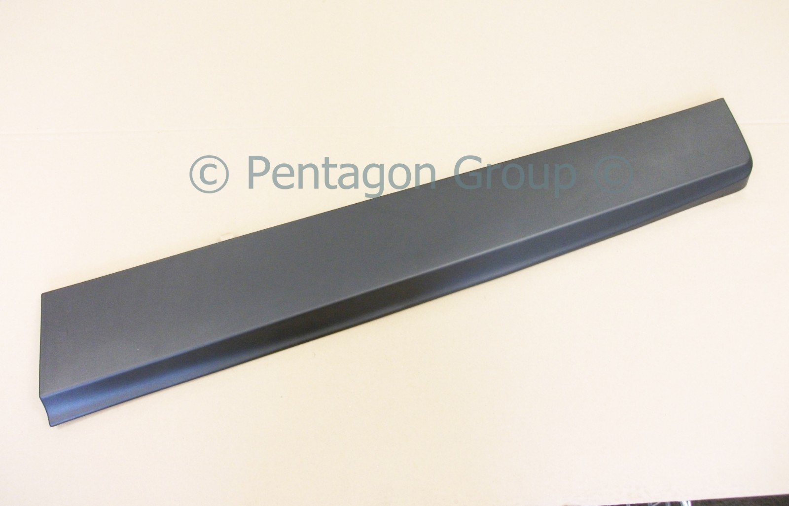 New Genuine Vauxhall Mokka / Mokka X RH Front Door Lower Moulding ...