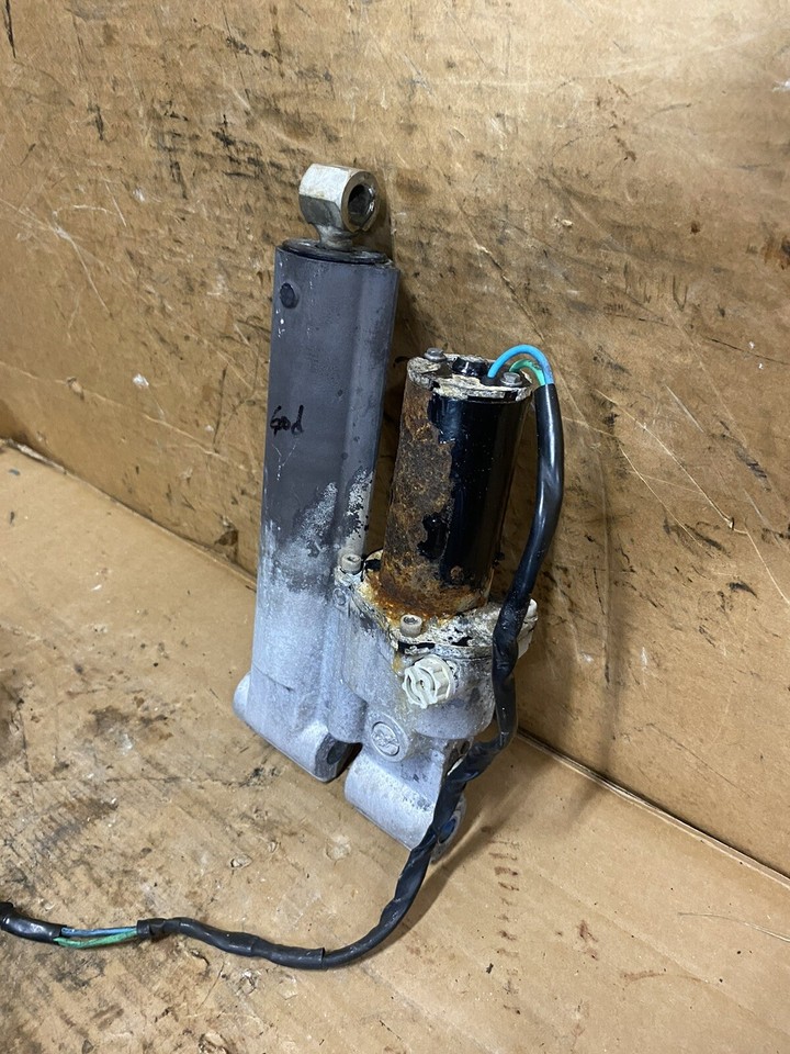 Mercury Power Trim 25-50 HP 2 Wire Power Trim Unit PN 822344T14 ...