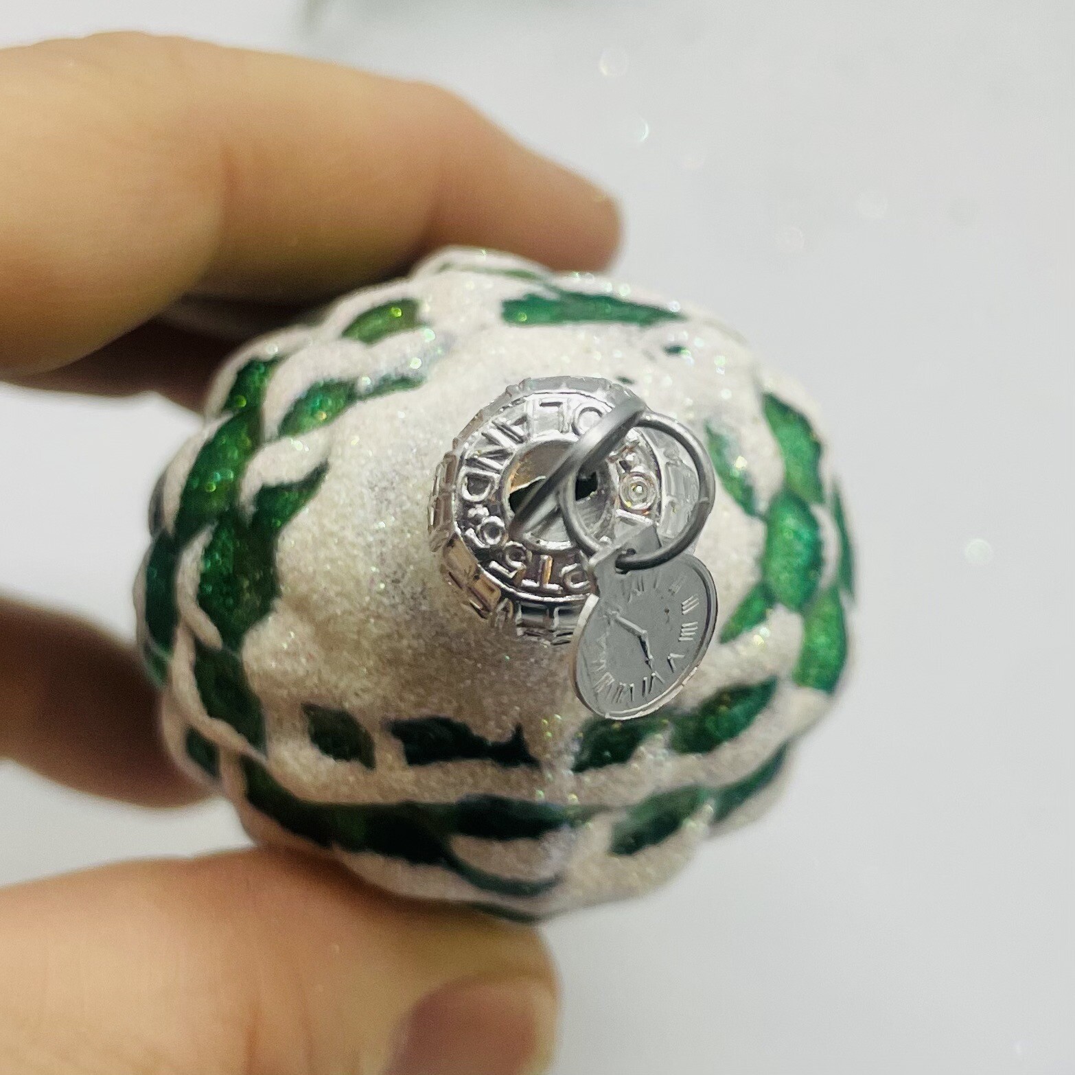Department 56 Green Pinecone Ornaments Lot Of 4 Christmas Snow Holiday Department 56 Green Pinecone Ornaments Lot Of 4 Christmas Snow Holiday
