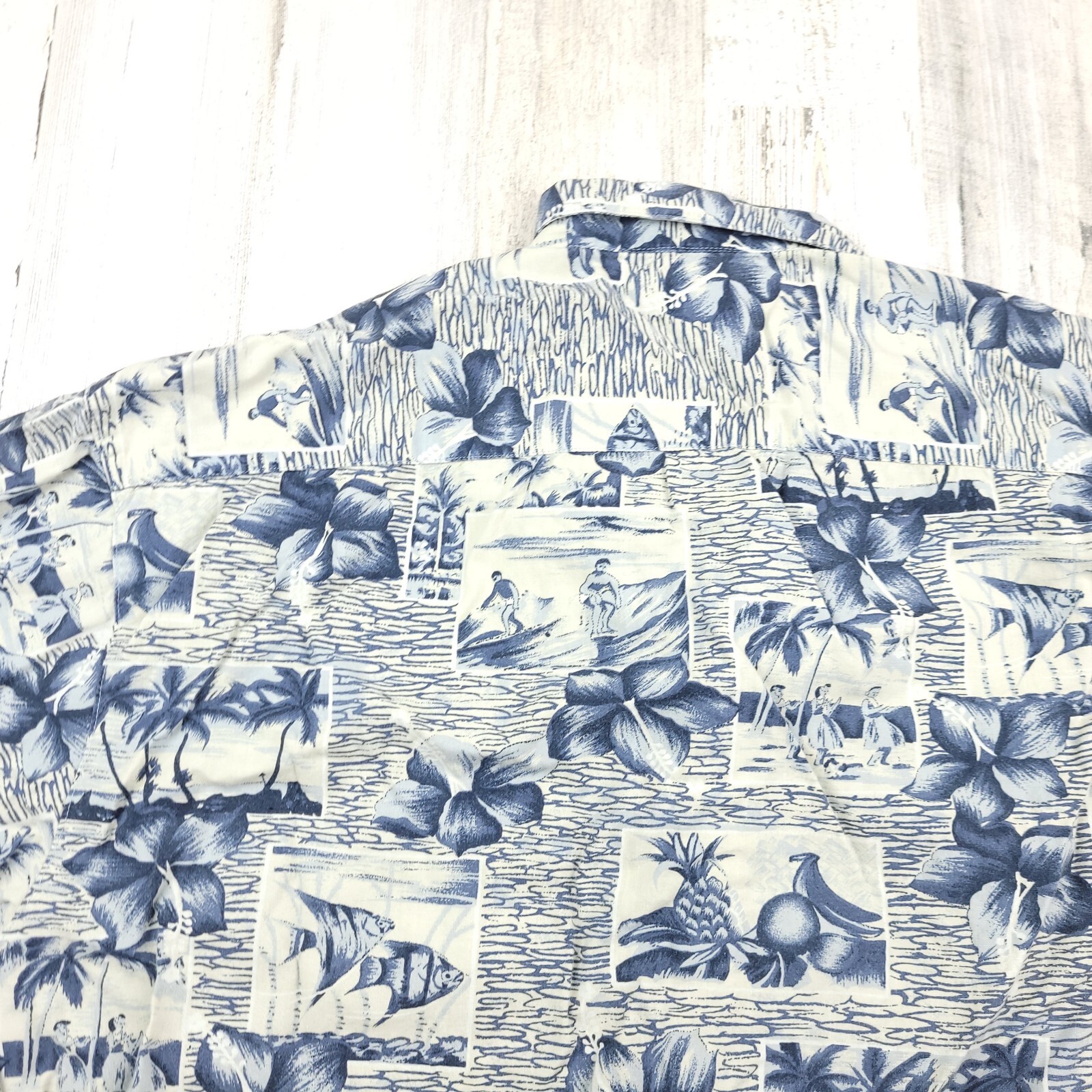 Men’s Tommy Bahama Hawaiian Floral Button Down Design… - Gem